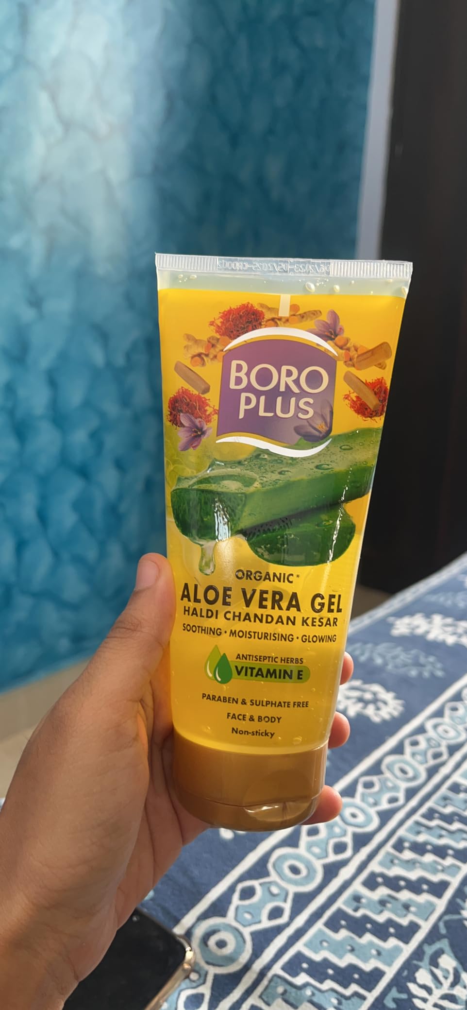 Boroplus Aloe Vera Gel With Haldi Chandan Kesar Review at Christopher ...