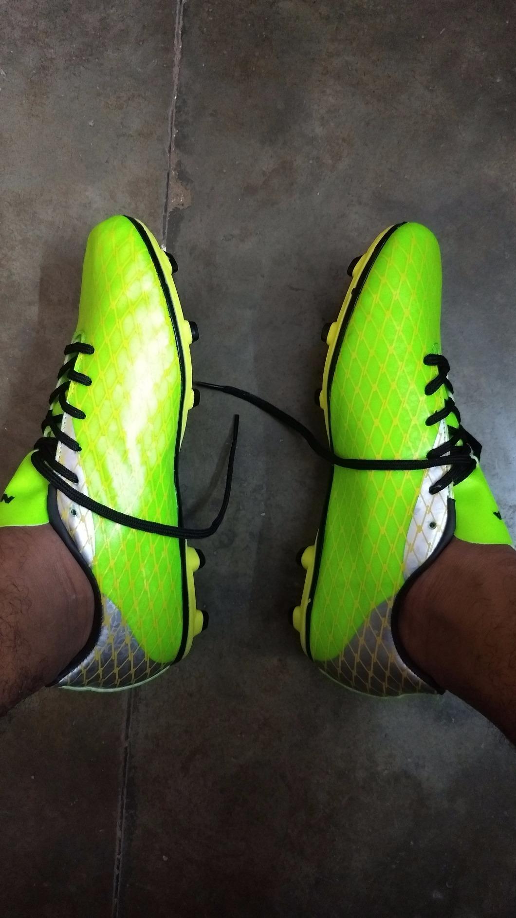 Nivia Ditmar Football Shoes, Men's(Yellow/Blue) - 5 UK : Amazon.in ...