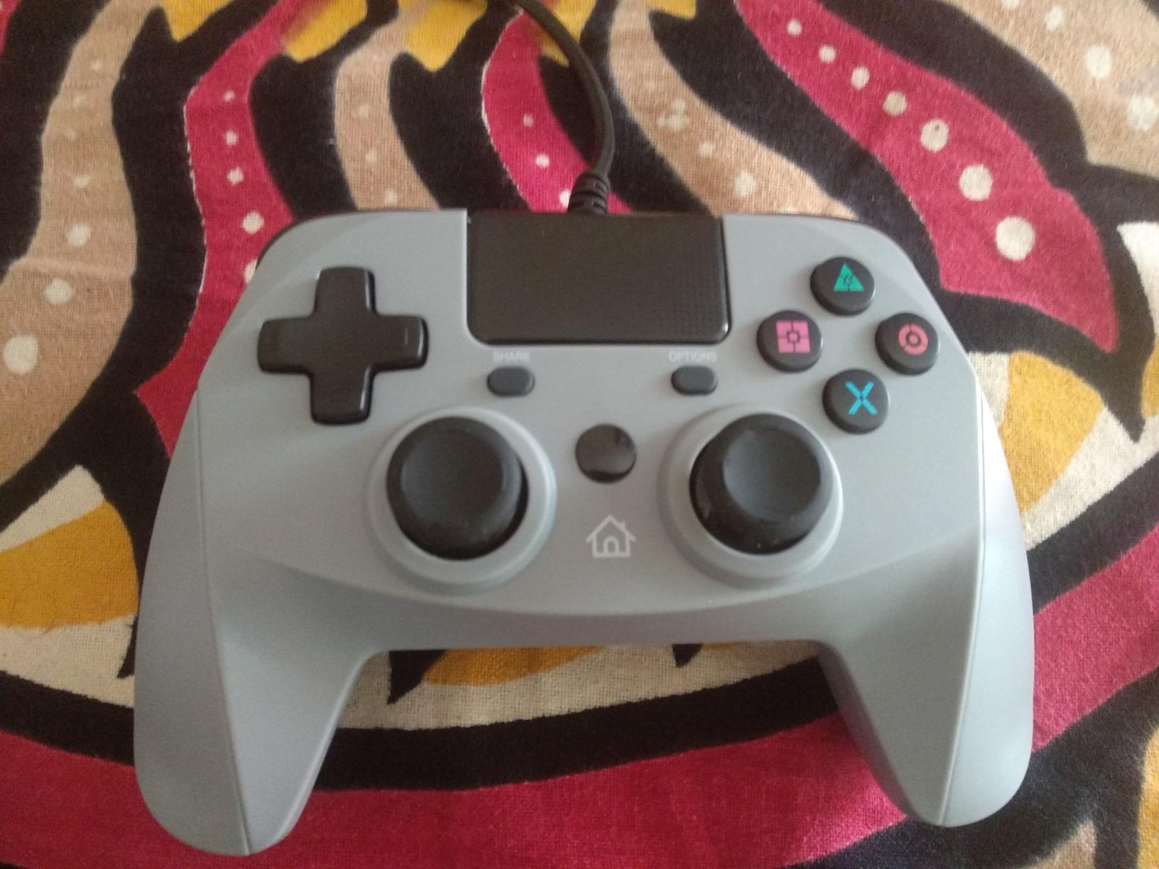 Buy Snakebyte Playstation 4 Wired Gamepad Controller for PS4, PS4 Slim, PS4 Pro and PS3 (Grey ...