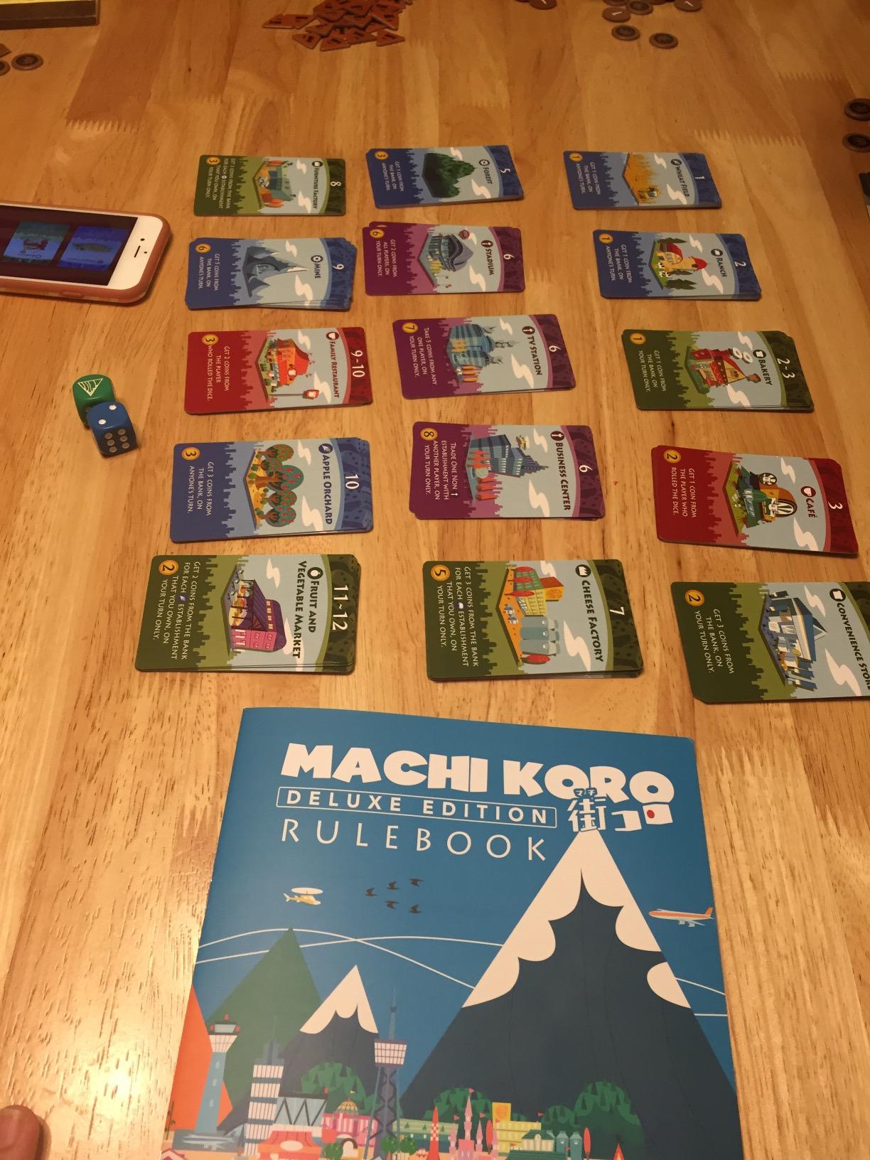 Amazon.com: Machi Koro Card Game Deluxe Edition Card Game : Toys & Games
