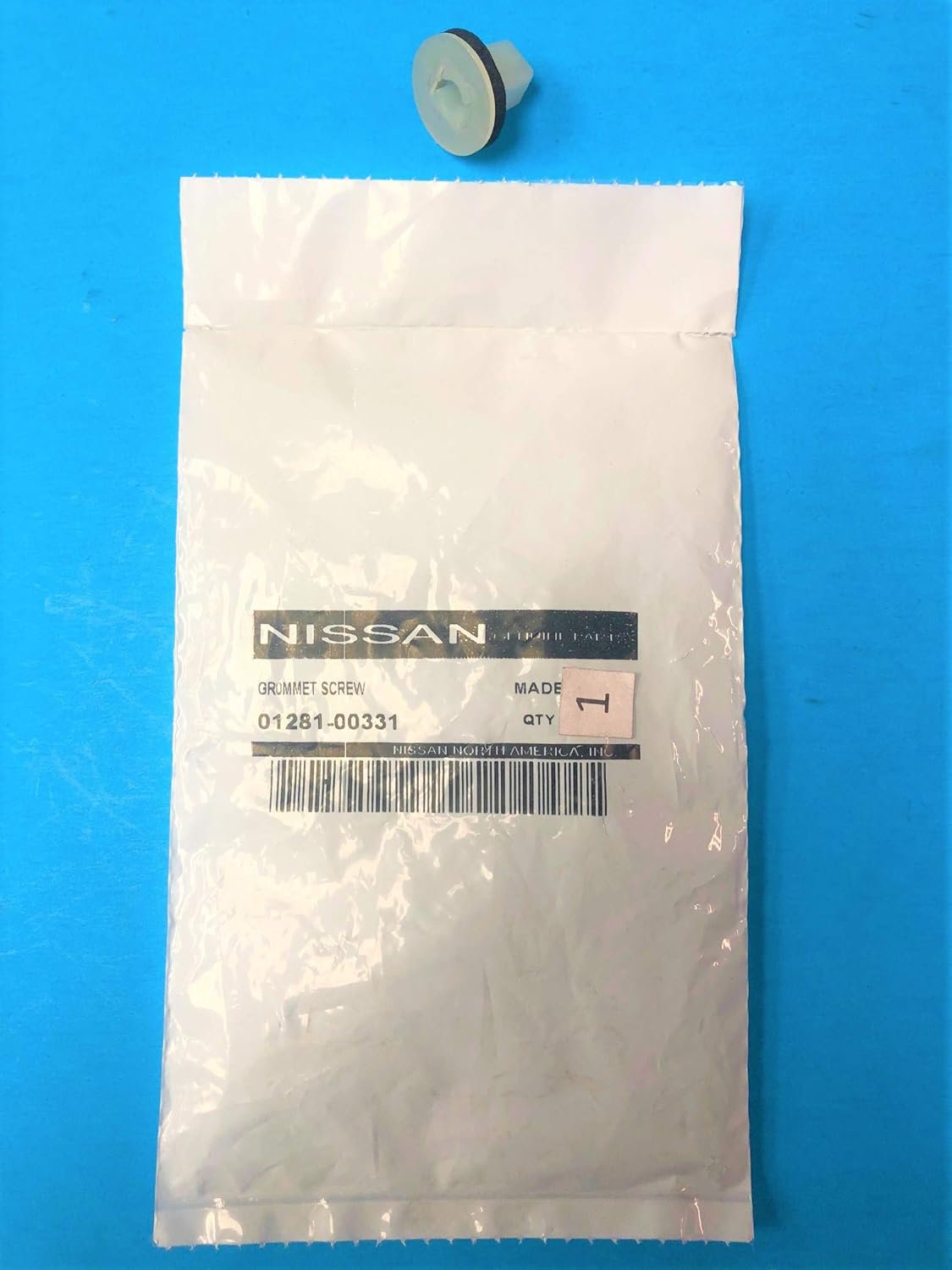 Amazon.com: Nissan 01281-00331 - Grommet Screw : Industrial & Scientific