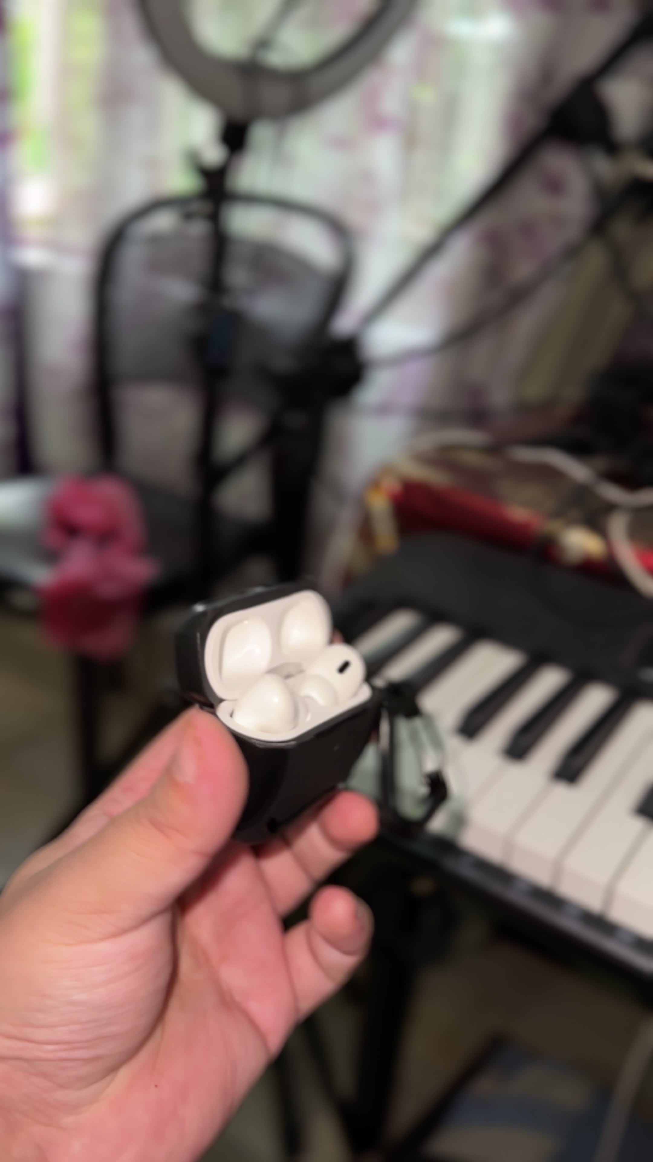 Watch Best For AirPod Pro on Amazon Live