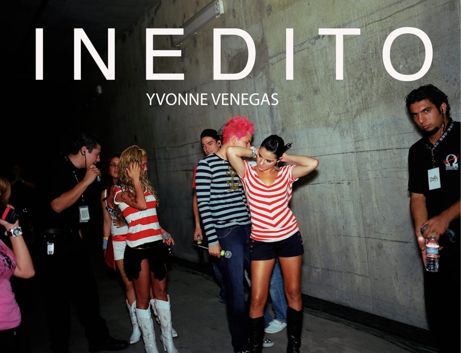 Inédito (English and Spanish Edition): Venegas, Yvonne: 9786077515937 ...