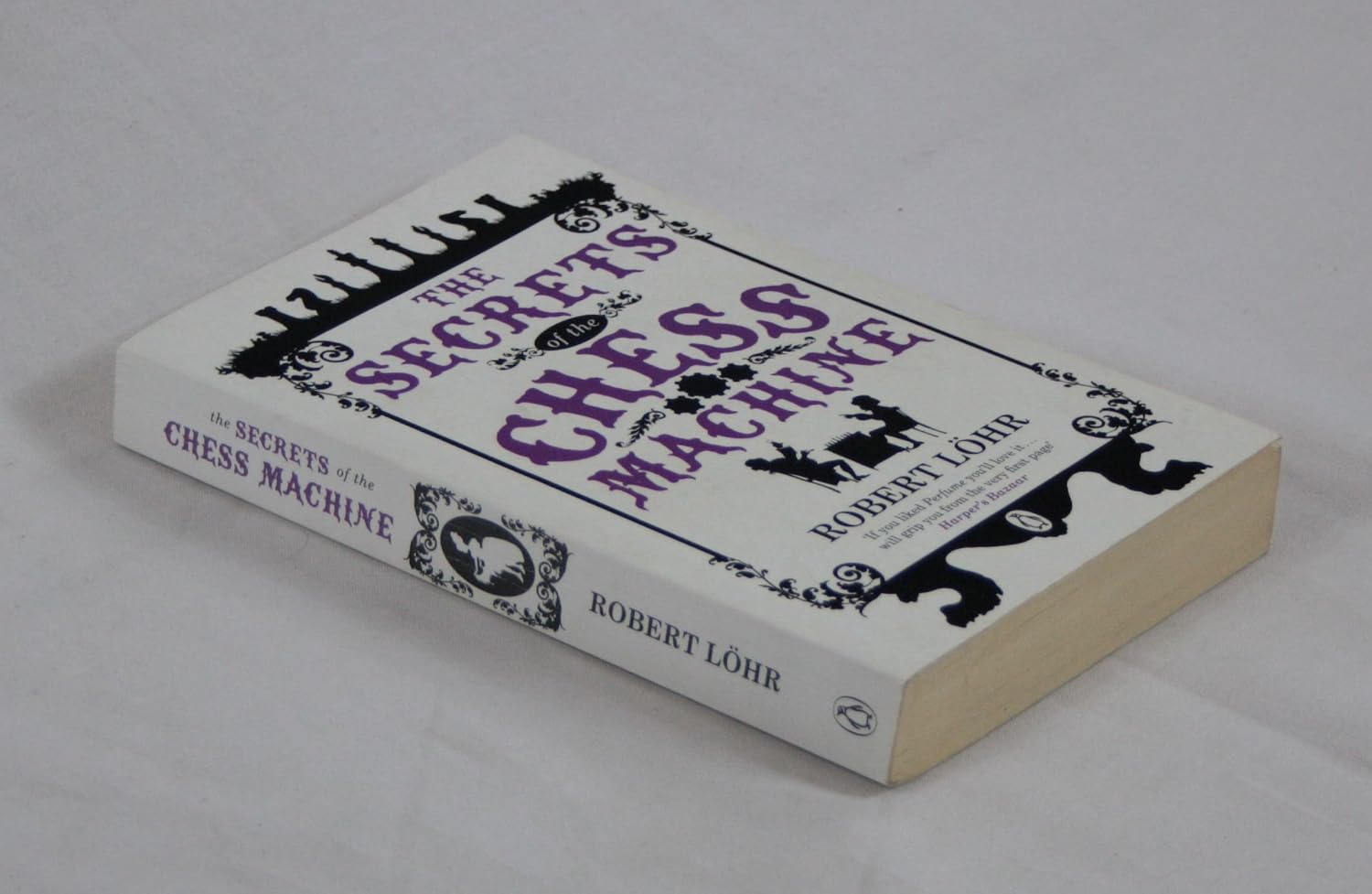 The Secrets of the Chess Machine: Löhr, Robert: 9780141026985: Amazon ...