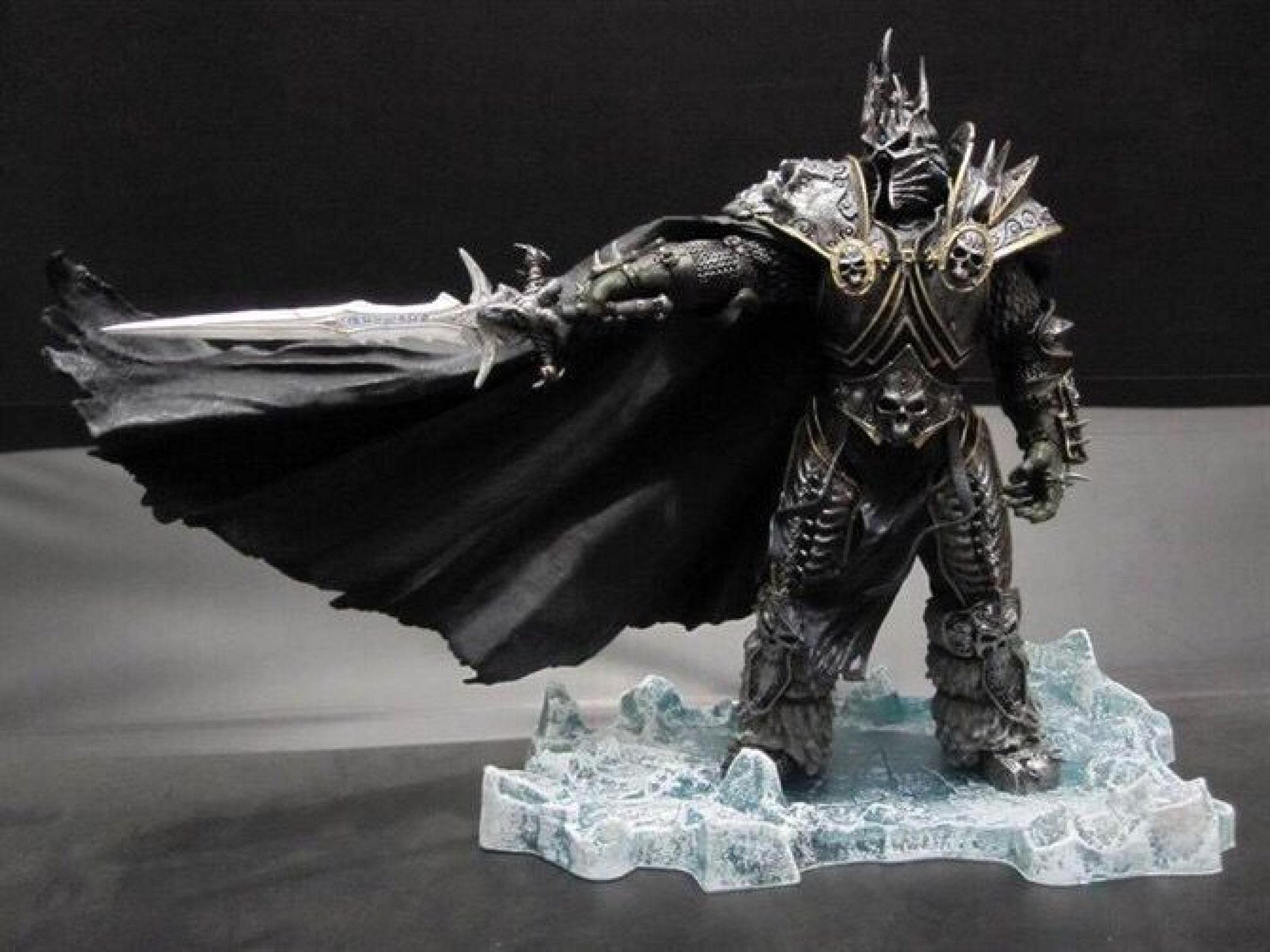 Buy World of Warcraft Lich King Arthas DC7 Deluxe Action Figure 8inch ...