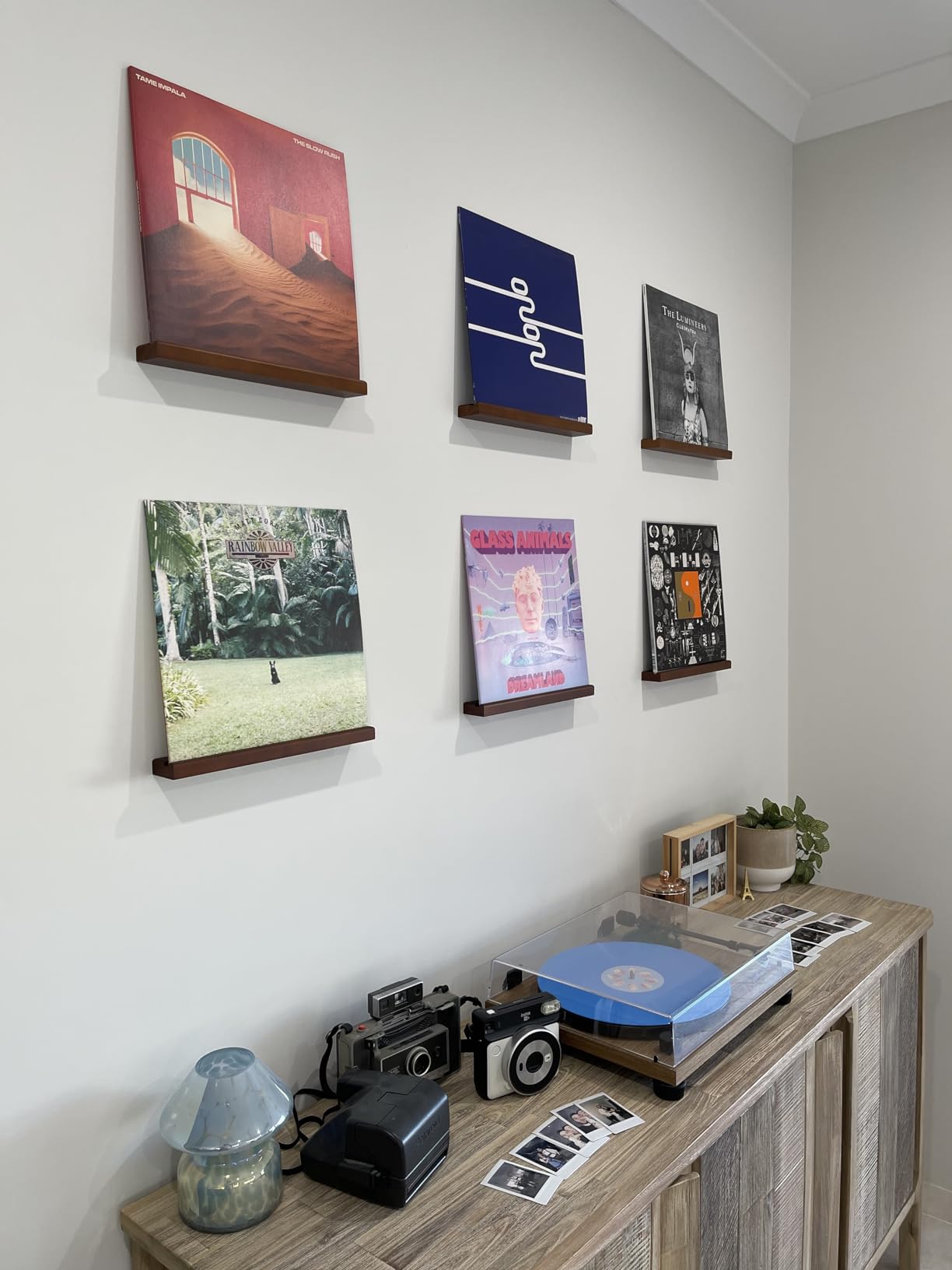 MÖNKE Vinyl Record Wall Mount - an Elegant Display Ledge Made from ...