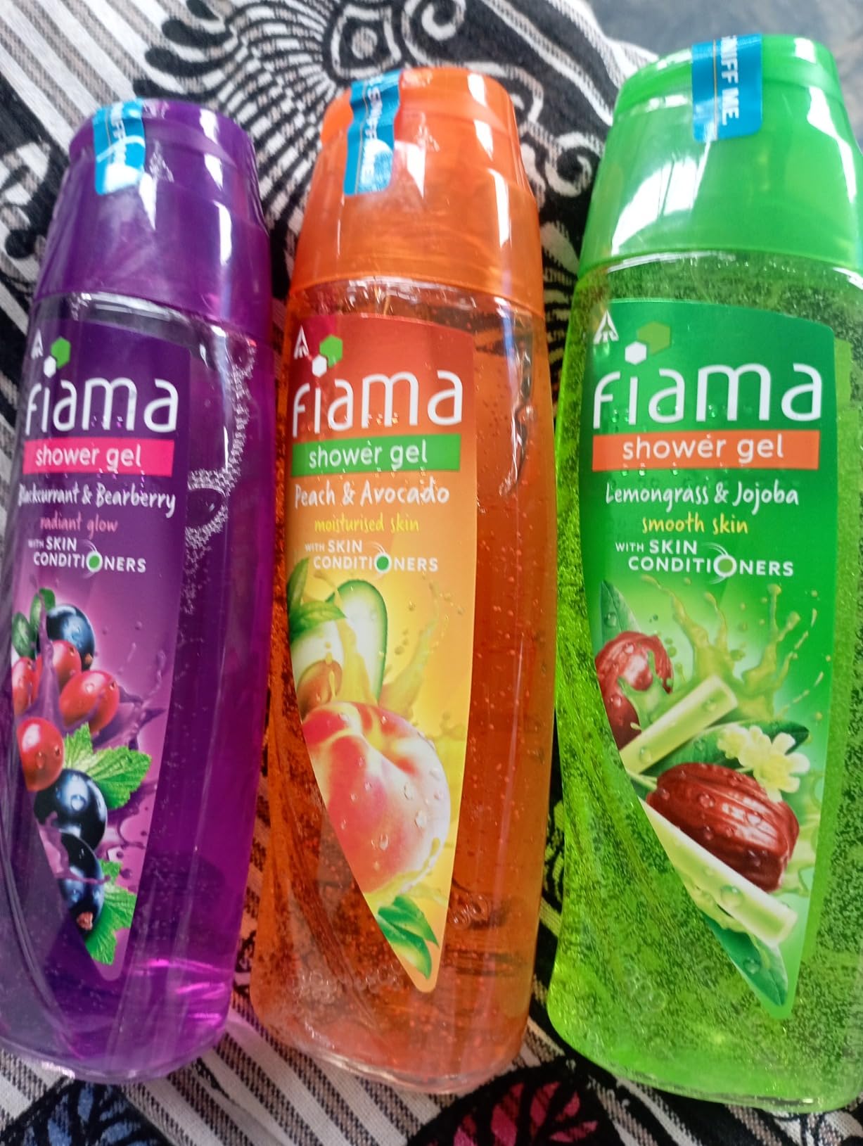 Buy Fiama Body Wash Shower Gel Blackcurrant & Bearberry 250ml | Fiama ...