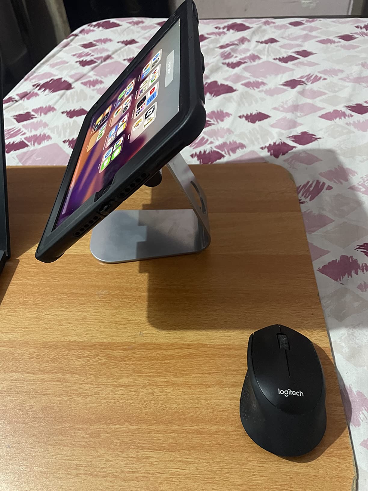 ELV Direct Tablet Stand Aluminium Adjustable Foldable Cell Phone Holder ...