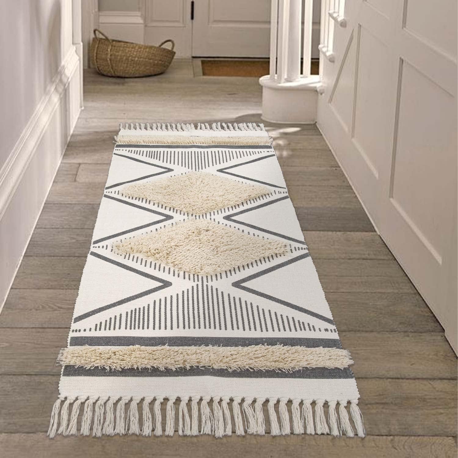 Amazon.com: Boho Washable Runner Rug, 2' x 5' Cream Hand-Woven Hallway ...
