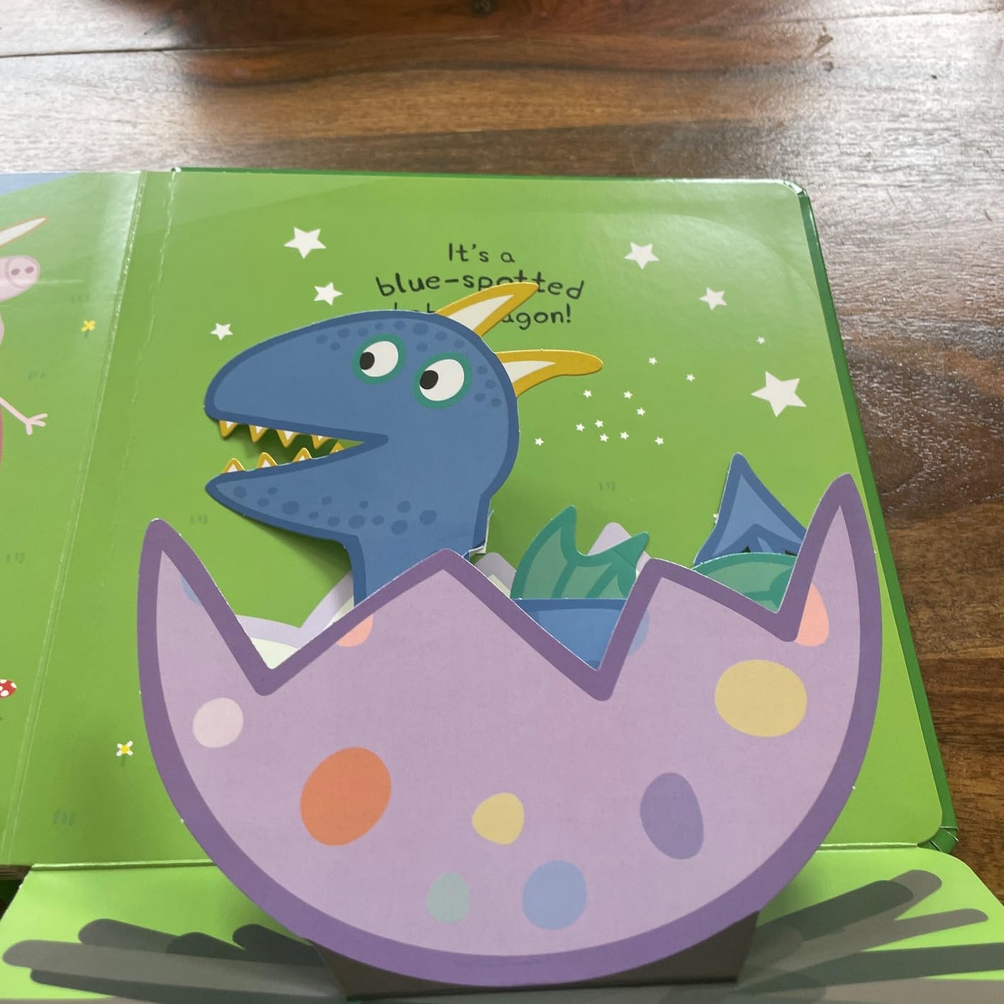 Peppa Pig: Peppa's Pop-Up Dragons: A pop-up book : Peppa Pig: Amazon.co ...