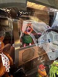 Amazon.com: The Muppets Deluxe Backstage Action Figures Boxed Set ...