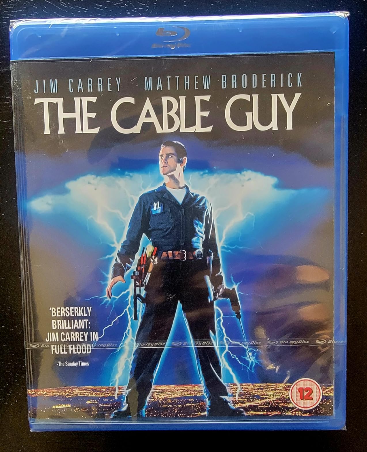 Amazon.com: Cable Guy: 15th Anniversary Edition - Starring Jim Carrey ...