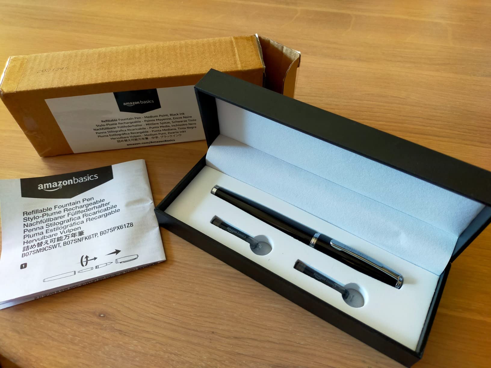 Amazon.co.jp: Amazon Basics Fountain Pen Medium Point with Refill, 1 ...