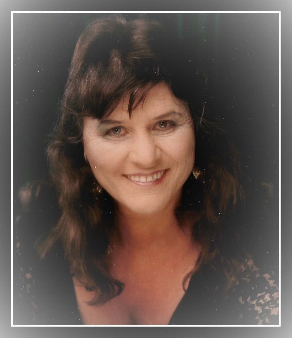 Amazon.com: Ann Thompson: books, biography, latest update