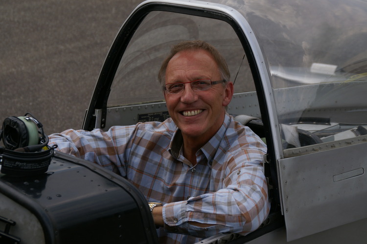 Amazon.com: Roger Hardy: books, biography, latest update