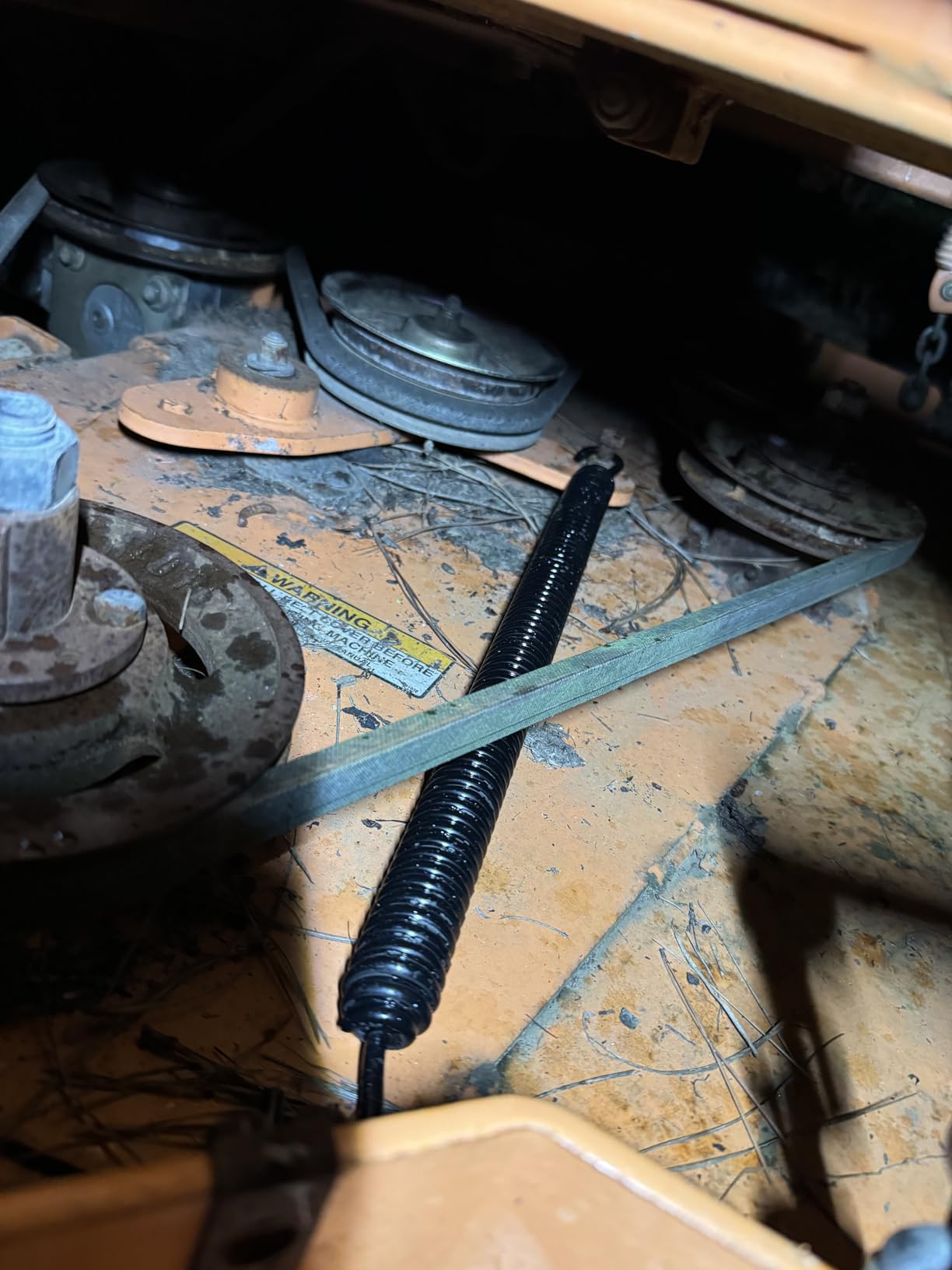 Amazon.com : QUICKIEPARTS 15011 Belt Tensioner Spring Compatible with ...