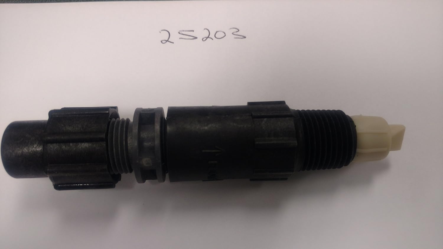 LMI Injection valve, 1/2" PVC/PVFD: Amazon.com: Industrial & Scientific