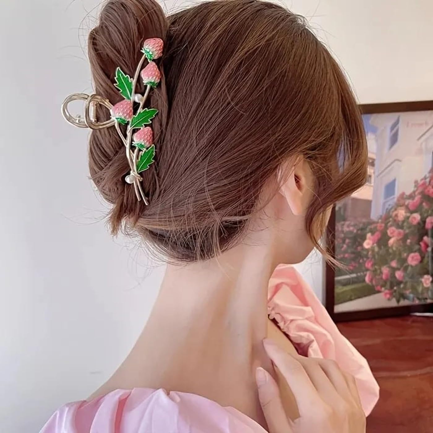 Dartler Strawberry Hair Clutcher For Women | Stylish Hair Claw For ...