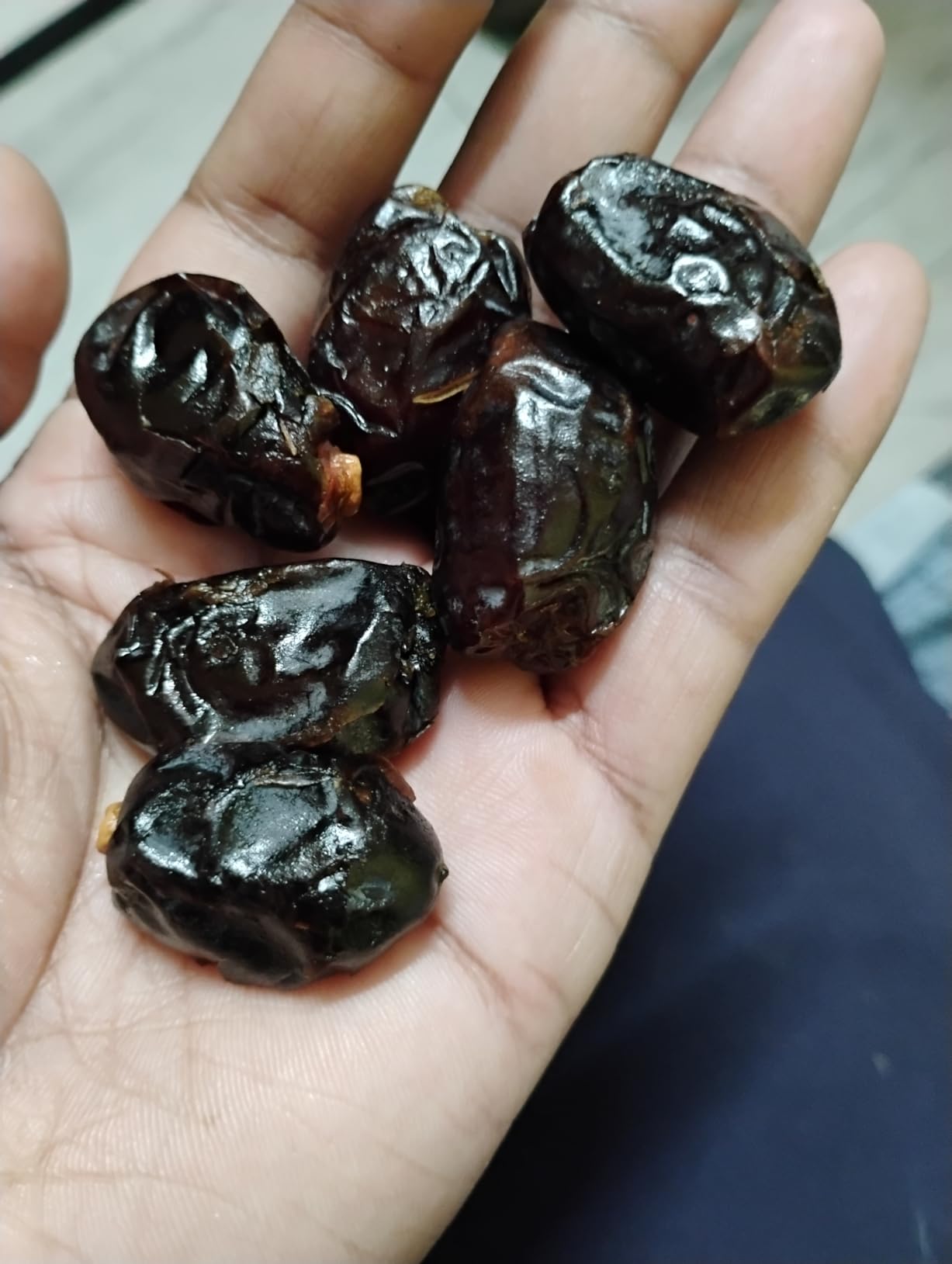 Happilo Premium International Omani Dates 500grams | Khajoor or Khajur ...