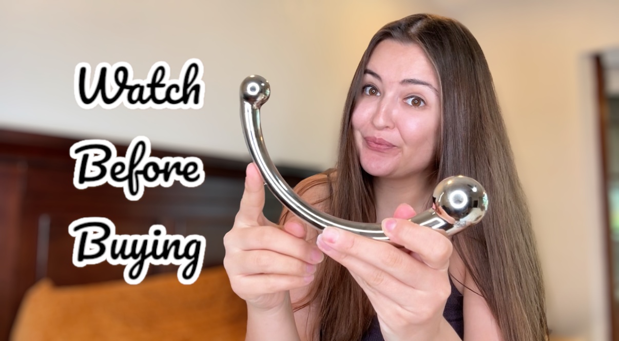 Watch Review | Double-ended plug toy! on Amazon Live