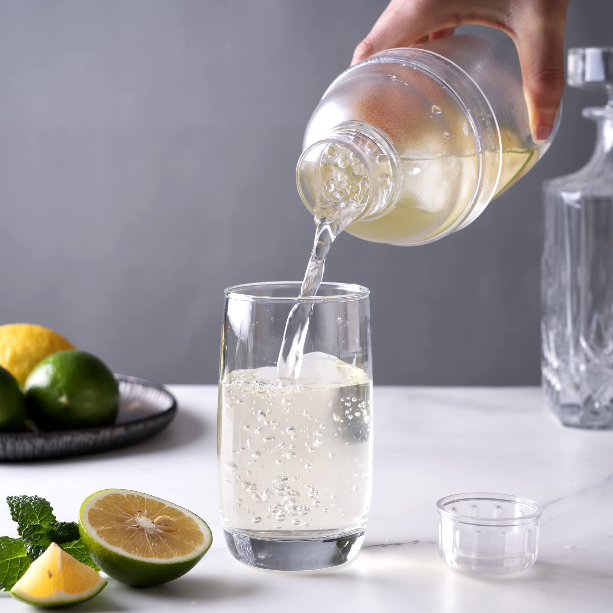 Snapklik.com : 18 Oz Plastic Cocktail Shaker 3-Piece Drink Mixer Boba ...