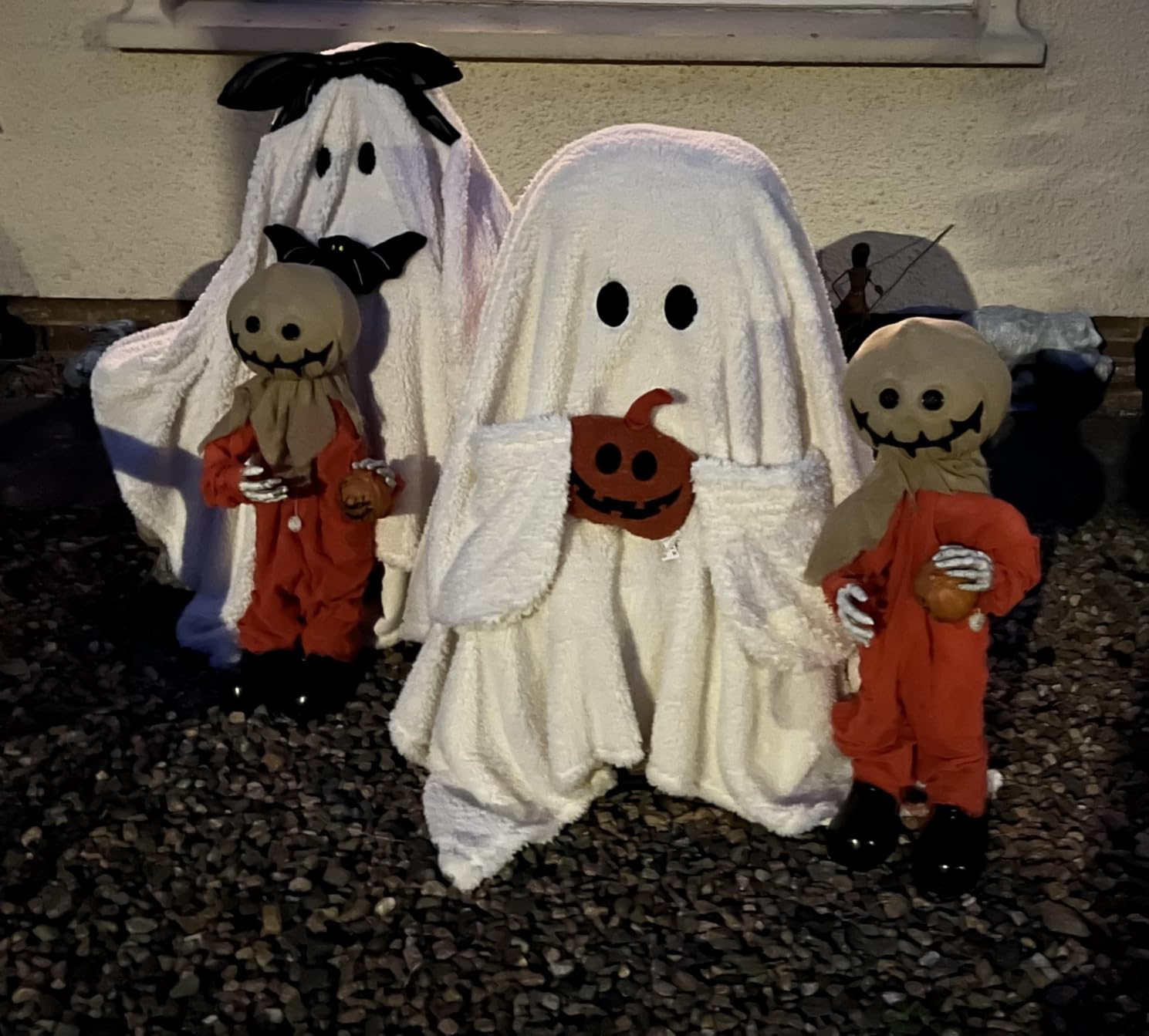 HOMCOM 77cm Outdoor Halloween Decoration Scarecrow, Standing Scarecrow ...