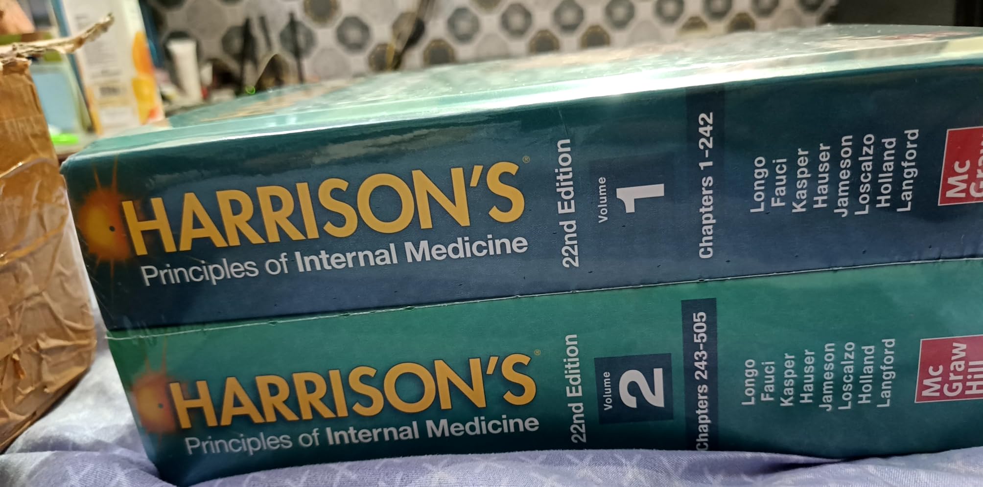 Harrison's Principles of Internal Medicine, Twenty-Second Edition (Vol ...
