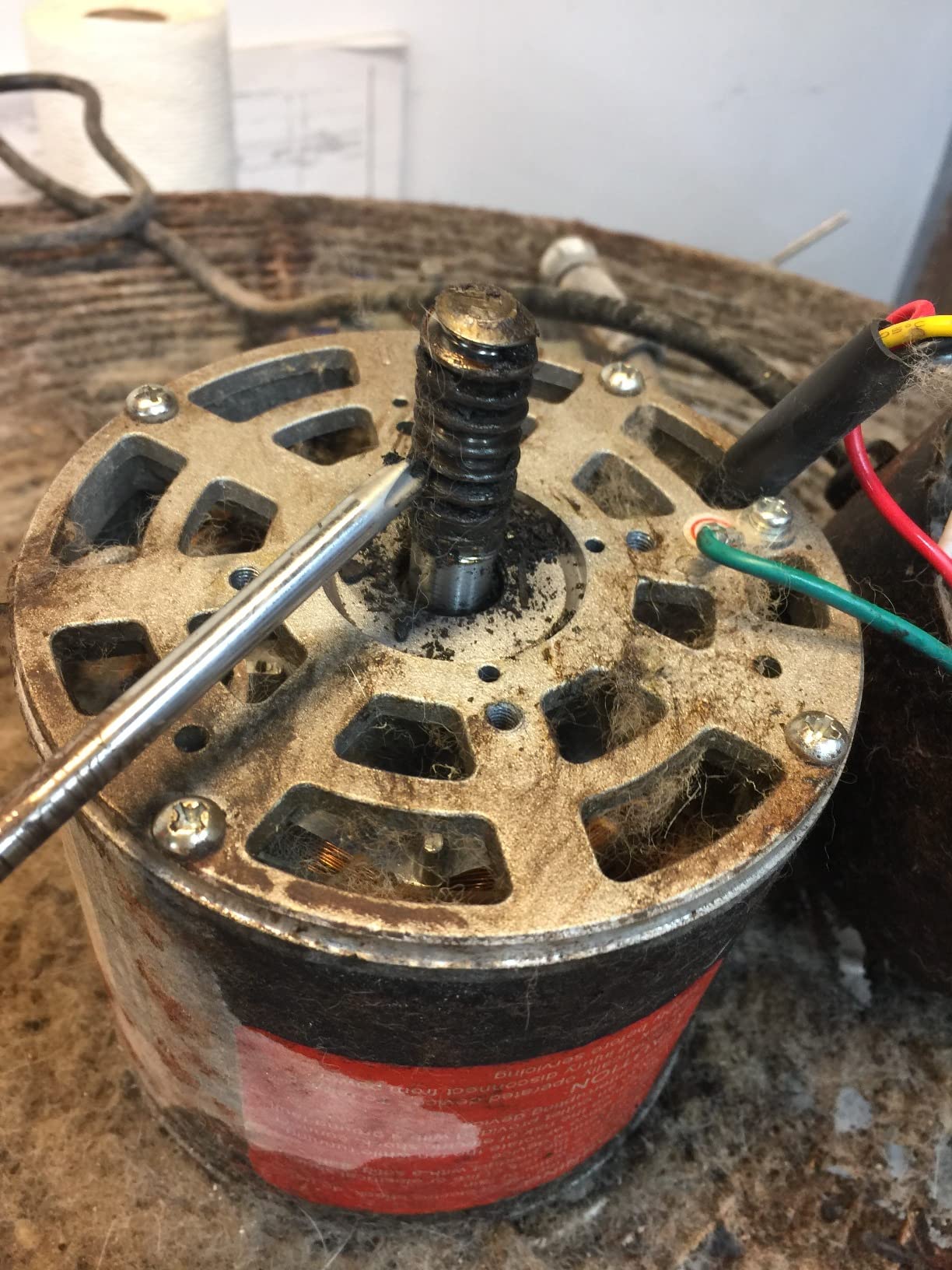 Amazon.com: Strongway Oscillating Wall-Mounted Fan - 30in. 7500 CFM ...