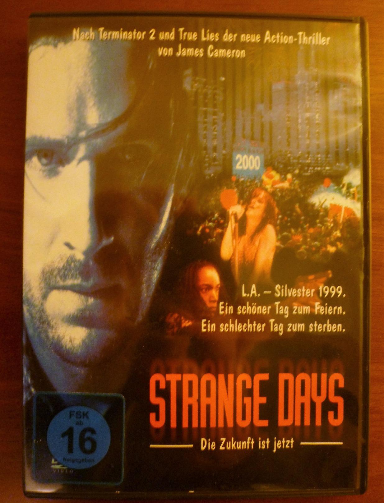 Strange Days [VHS] : Ralph Fiennes, Angela Bassett, Juliette Lewis, Tom ...