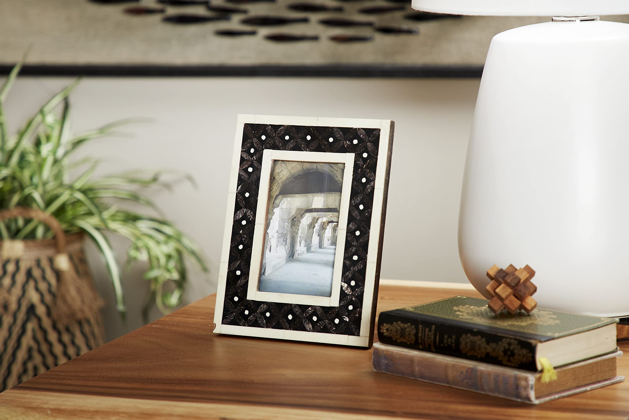 Quatrefoil Shape Picture Frames File:Military Symbol Unknown Aligned