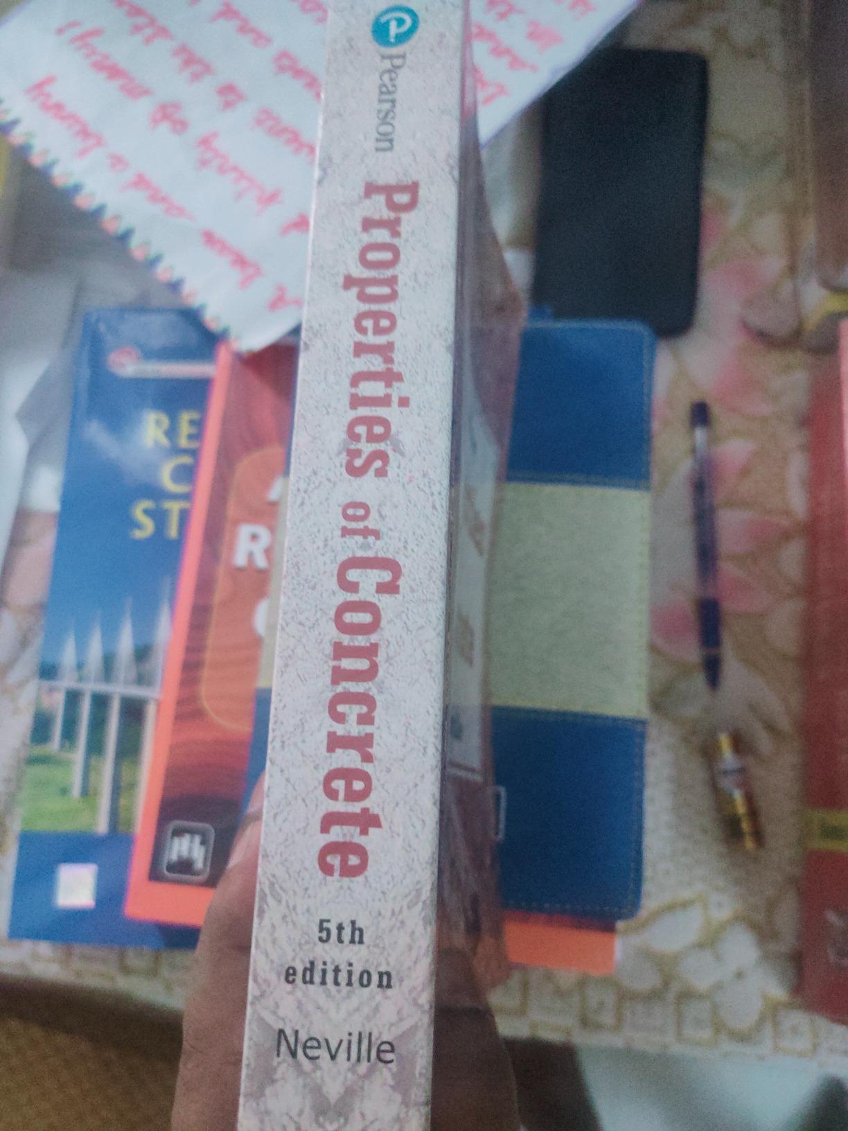Properties of Concrete, 5e : Neville: Amazon.in: Books