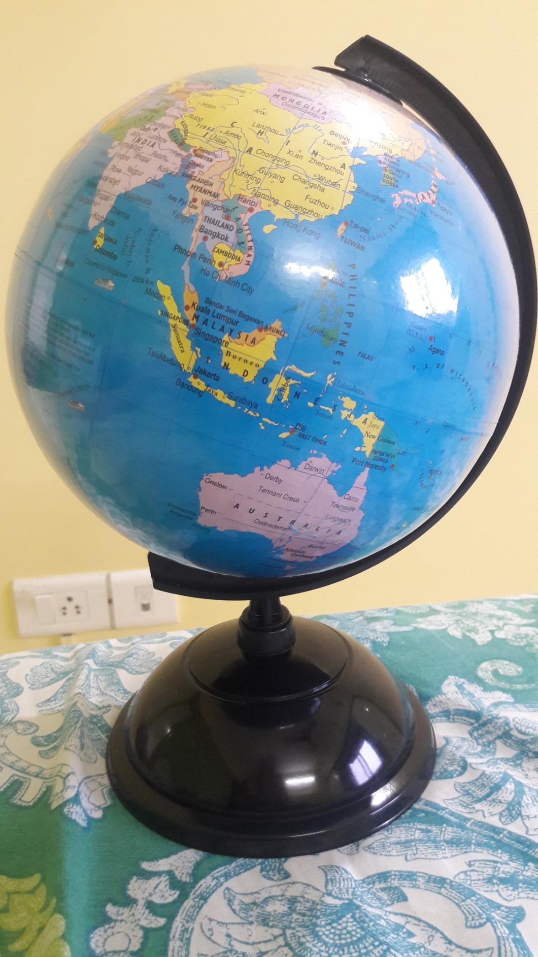GLOBUS 808 8 Inches /20 Cms Diameter and 12 Inches /31 Cms Height ...