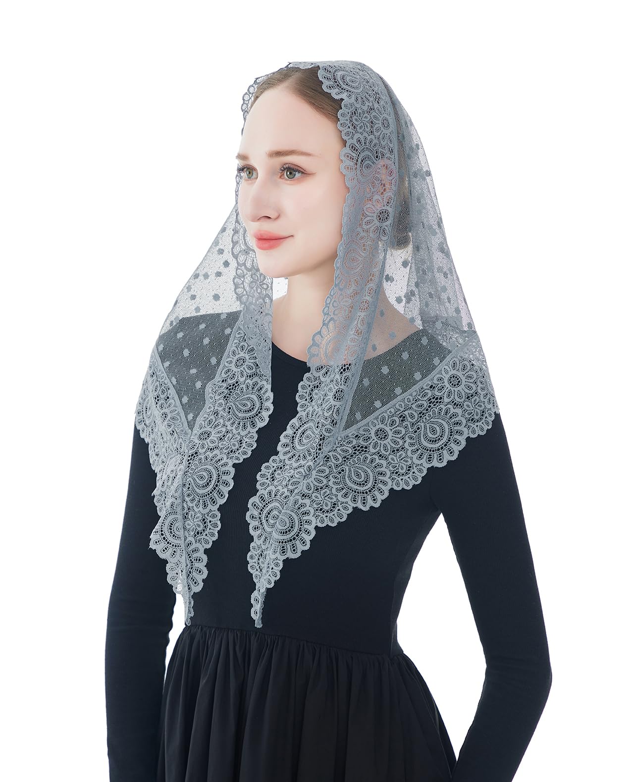 Snapklik.com : Wgior Triangle Vintage Inspired Lace Chapel Veils ...