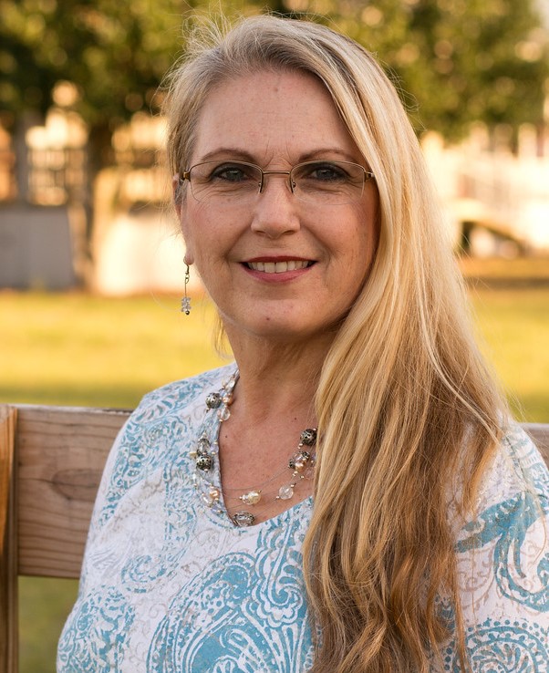 Amazon.com: Katie Mather: books, biography, latest update