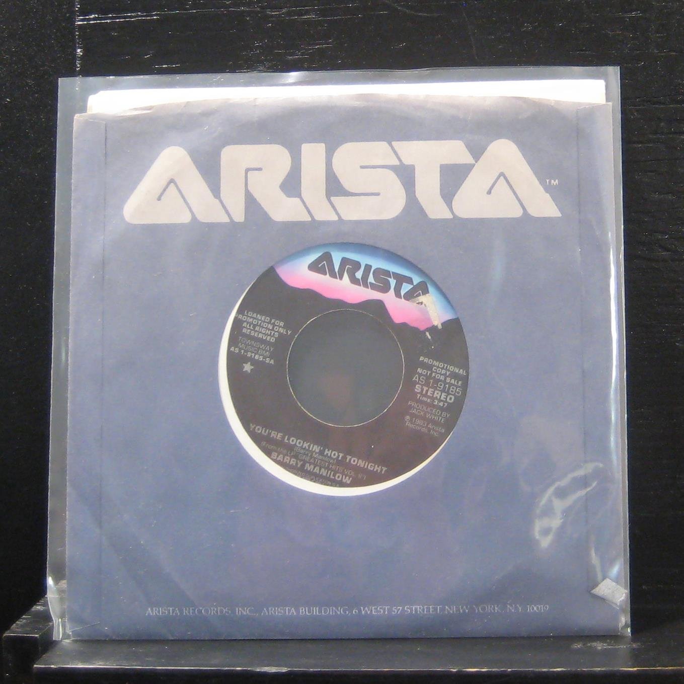 Amazon.com: Barry Manilow - You're Lookin' Hot Tonight - 7" Vinyl 45 ...