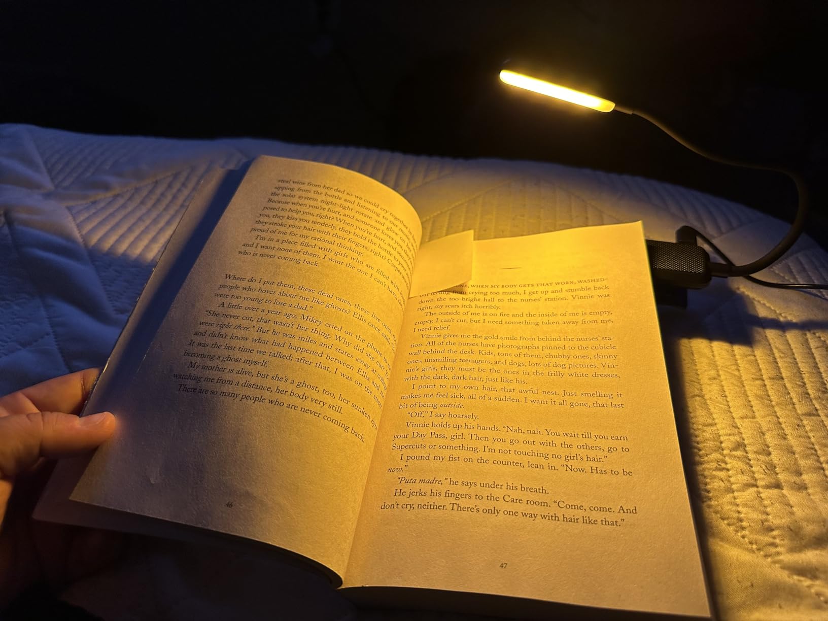Amazon.com: Gritin 9 LED Rechargeable Book Light for Reading in Bed ...