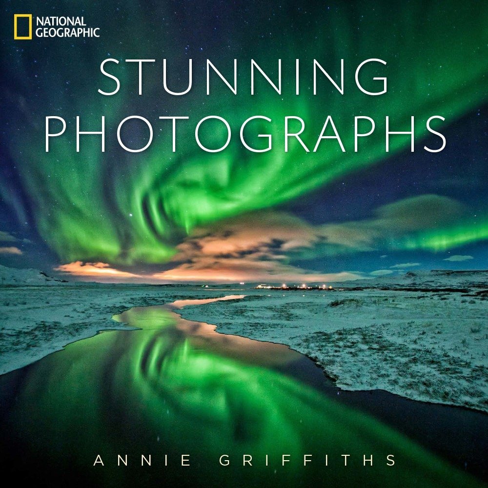 National Geographic Stunning Photographs : Griffiths, Annie: Amazon.ca ...