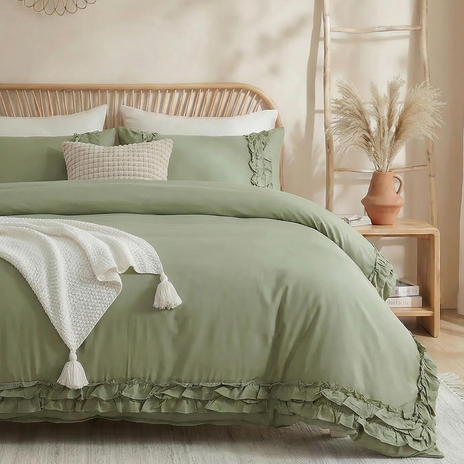 Amazon.com: Merryword 100% Cotton Ruffled Comforter Set King, Avocado ...
