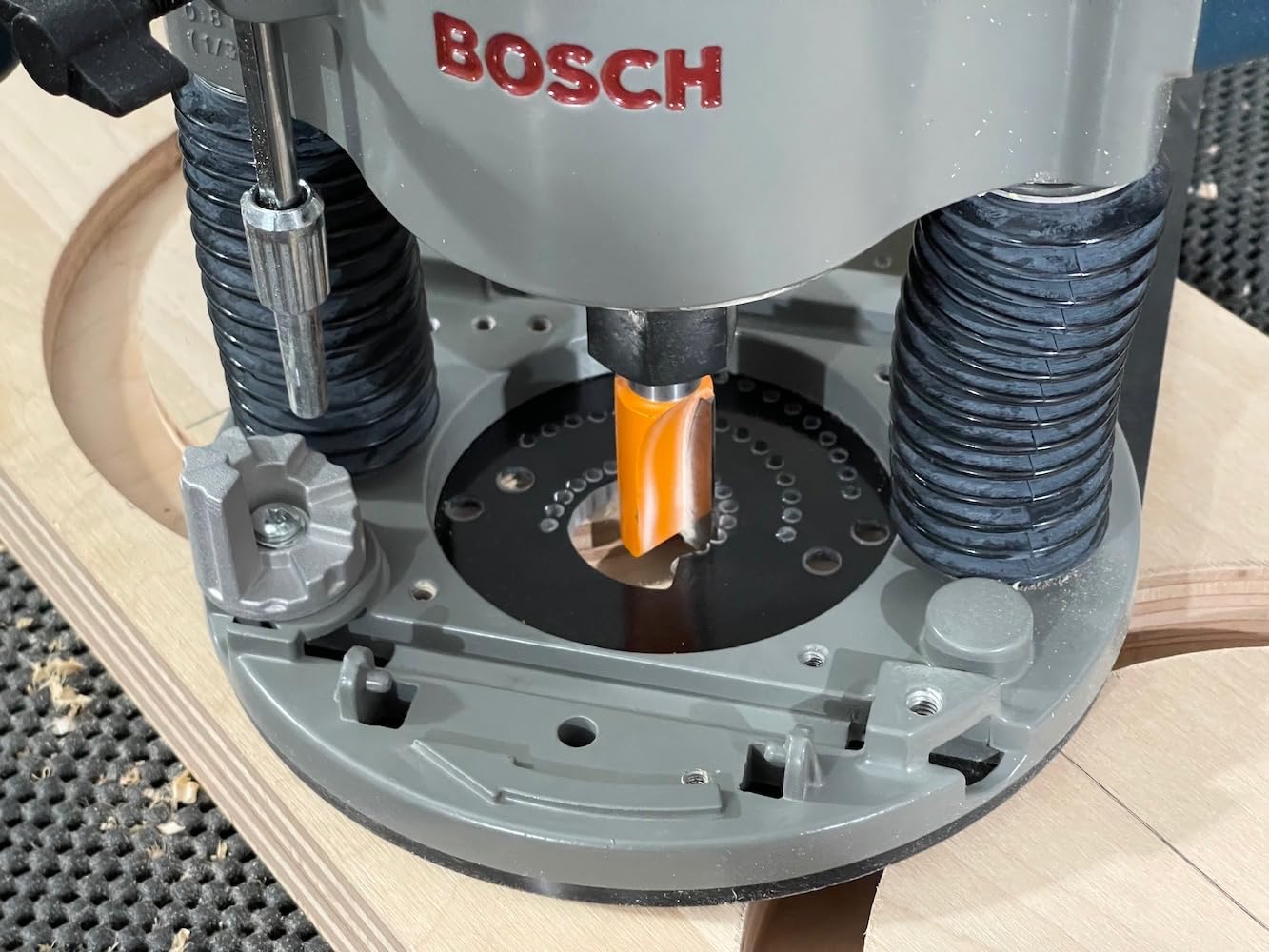 $28/mo - Finance BOSCH 1617EVSPK Wood 12 Amp Router Tool Combo Kit - 2. ...