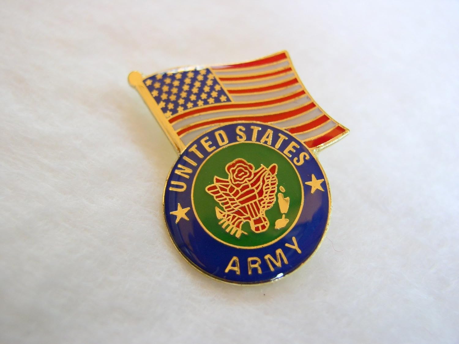 Amazon.com: UNITED STATES ARMY PIN AMERICAN FLAG EAGLE LOGO PROUD ...