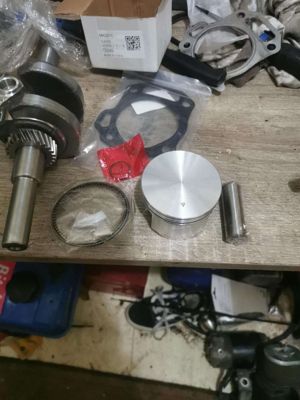 Amazon.com: 68mm Piston .570, Flat Top Race Kit For 196cc Clone High ...