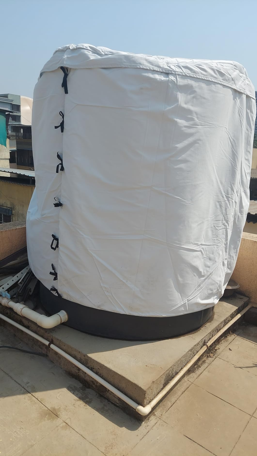 DNA Technologies 2000 lt Insulated Fabric Cover for Water Tank Built ...