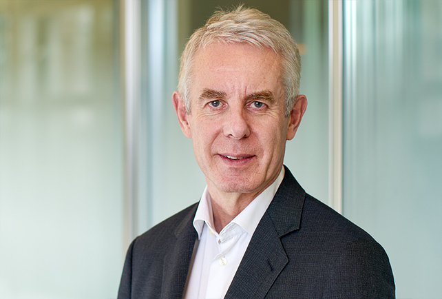 Amazon.com: Colin Price: books, biography, latest update