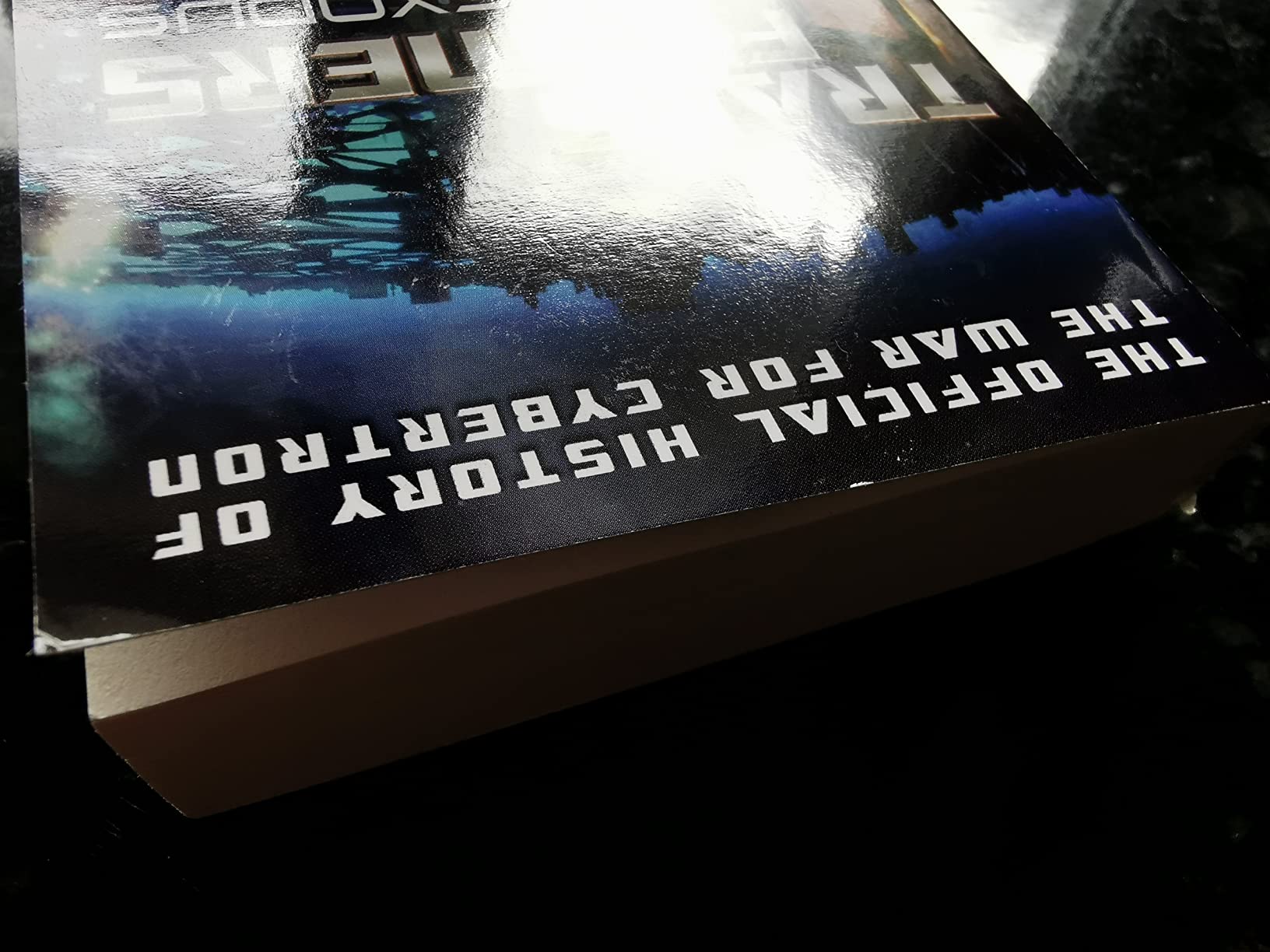 Transformers Exodus: The Official History of the War for Cybertron (The ...