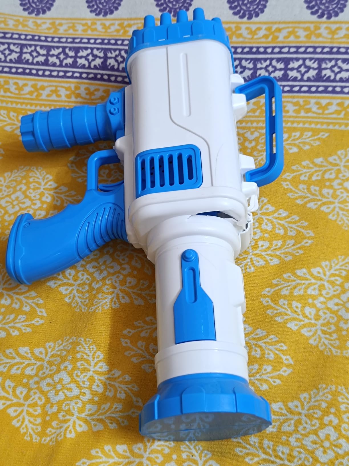 Buy F for Fun Toys 32 Hole Electric Gatling bubble Gun for Kids with ...