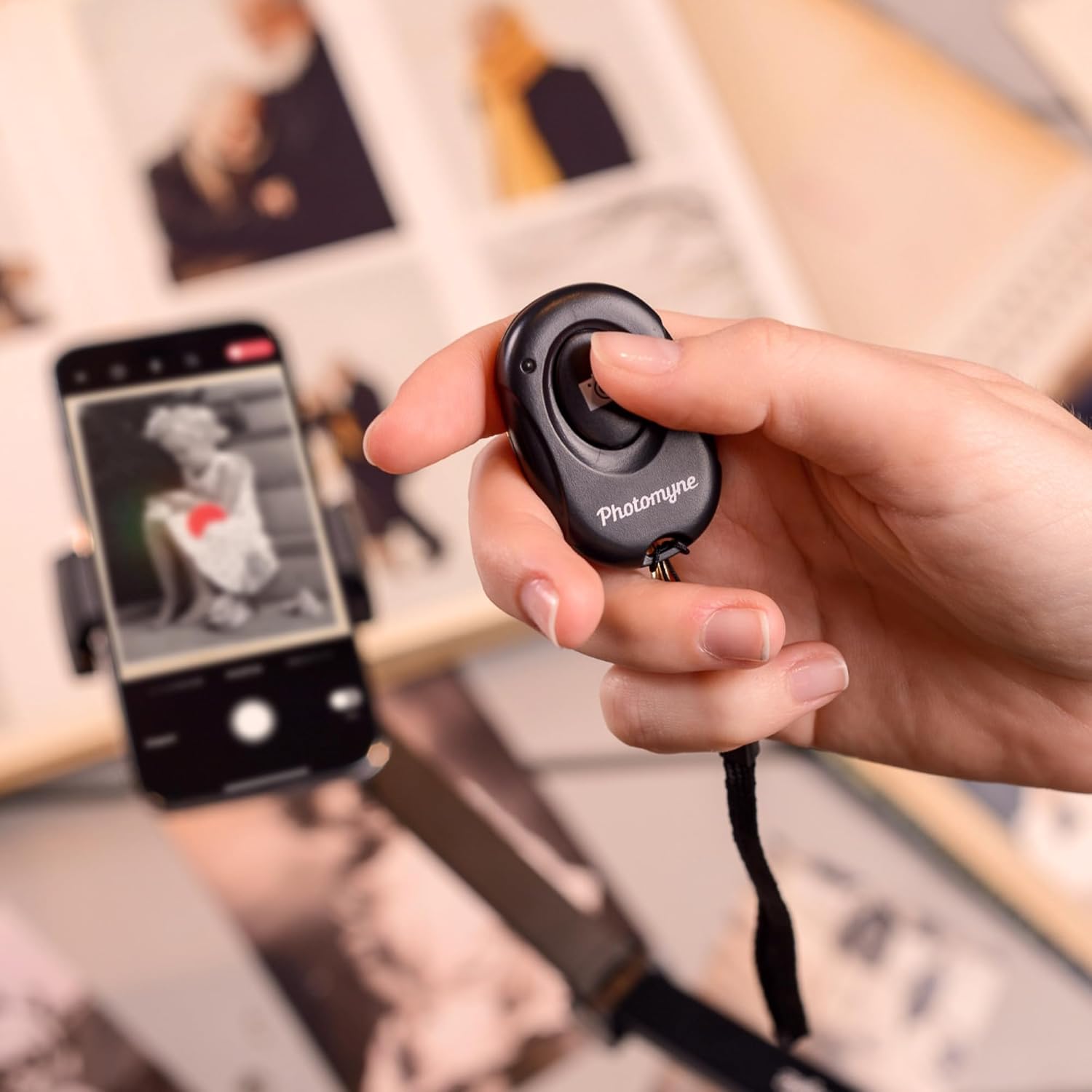 Amazon.com: PHOTOMYNE Grip and Click Scanning Bundle with The Sturdy ...