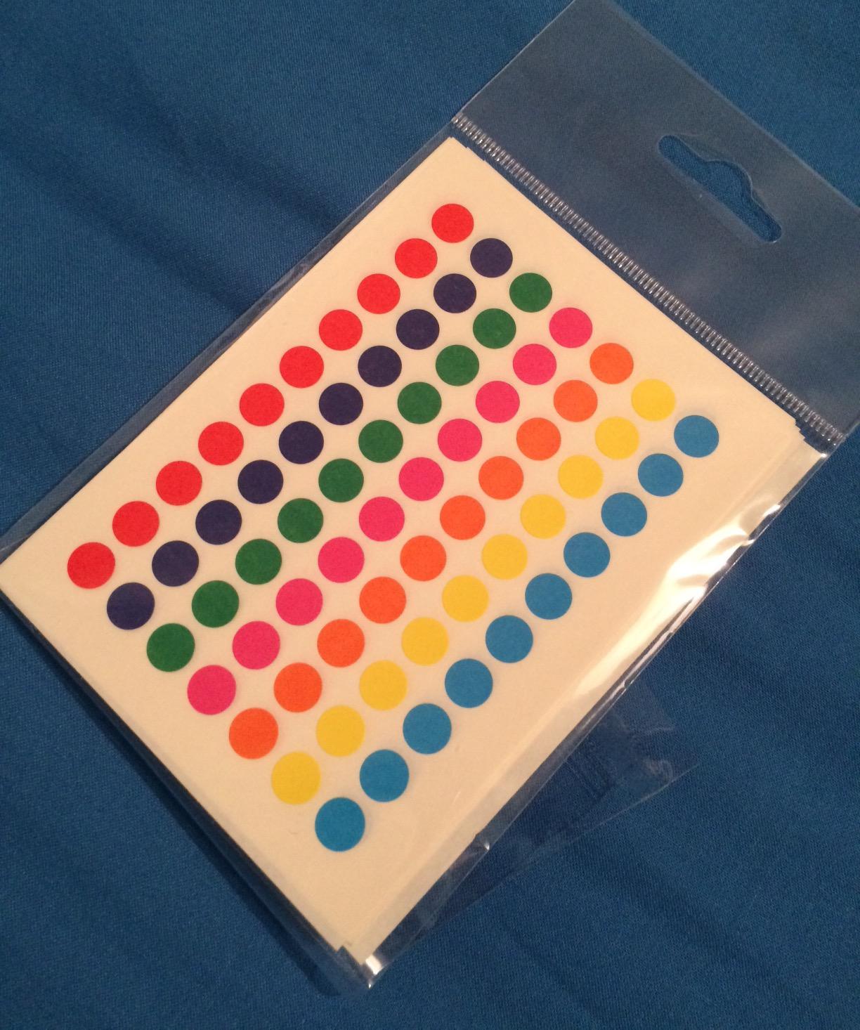 700 Sticky Dots Size 8mm Diameter - Multi-Coloured Circles : Amazon.co ...