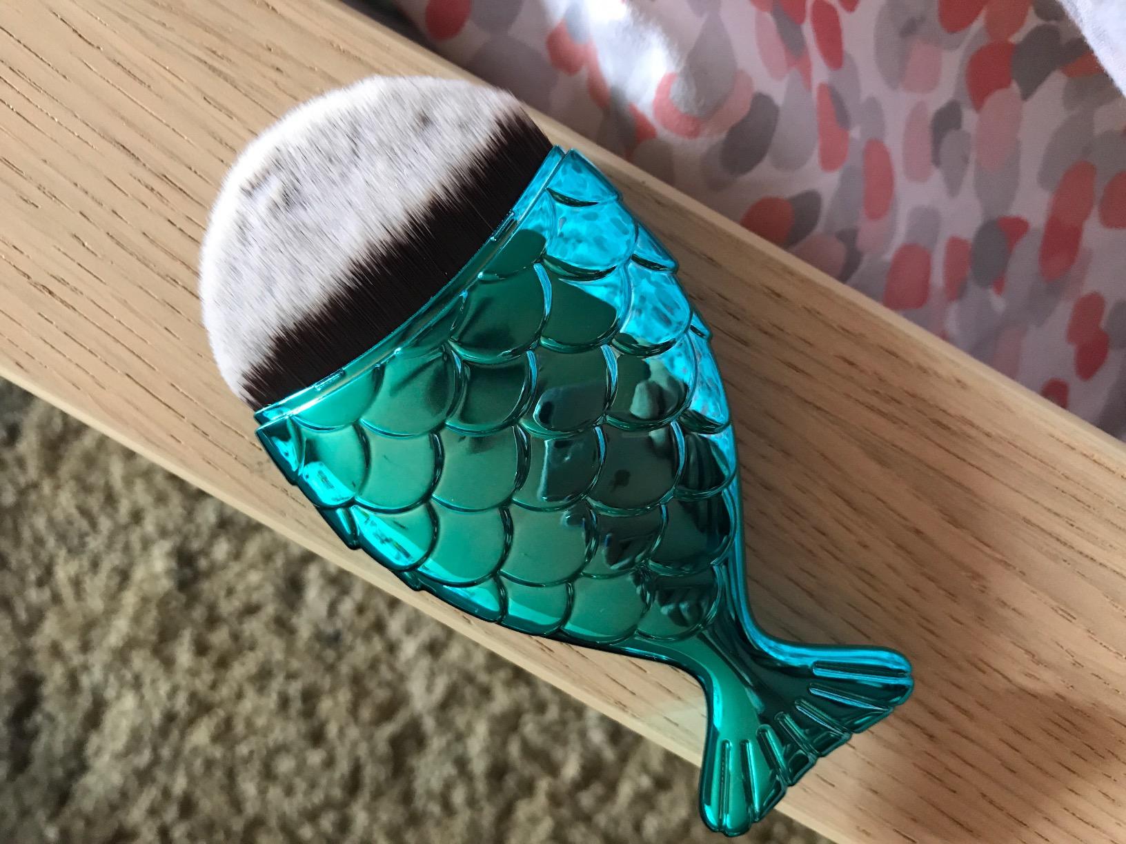 Amazon.com: The Chubby Mermaid Goldfish Foundation Makeup Brush for ...