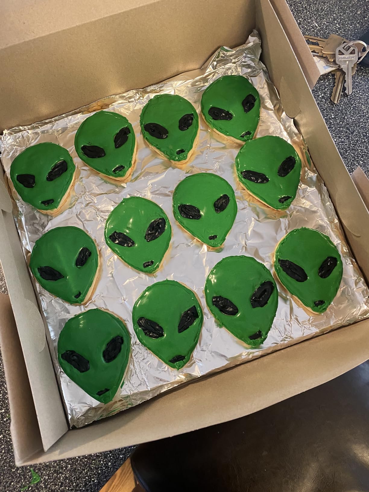 Amazon.com: Alien cookie cutter, 1 piece - Bakerlogy: Home & Kitchen