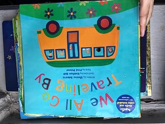Amazon.com: We All Go Traveling By (Barefoot Books Singalongs ...